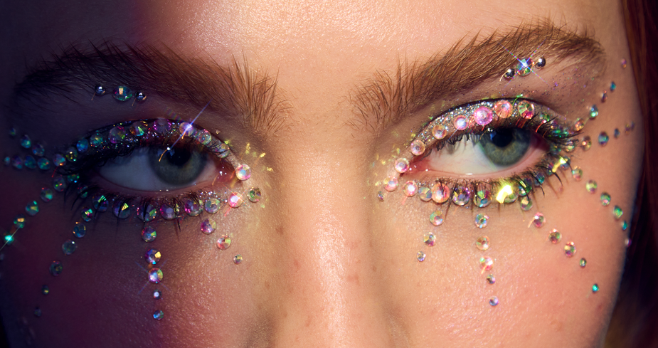 Festival Makeup 2026: Maximalist Looks with Face Gems | Half Magic Beauty